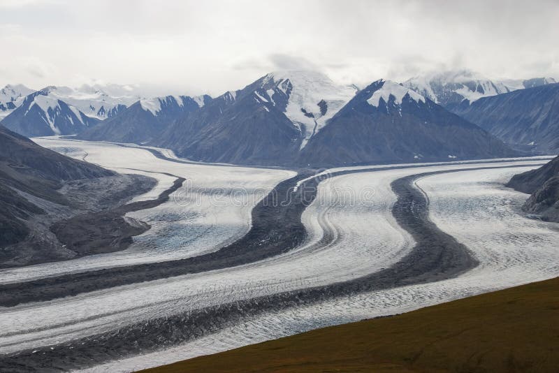 Kaskawulshgletsjer En Bergen, Het Nationale Park Van Kluane, Yukon 05 ...