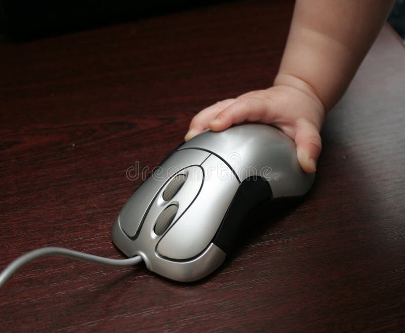 De Hand En De Muis Van Het Kind Stock Afbeelding - Image of leiding ...