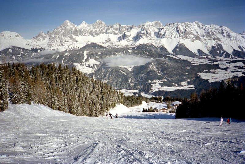 De Hellingen Van De Ski Van Schladming Stock Foto - Image of sneeuw ...