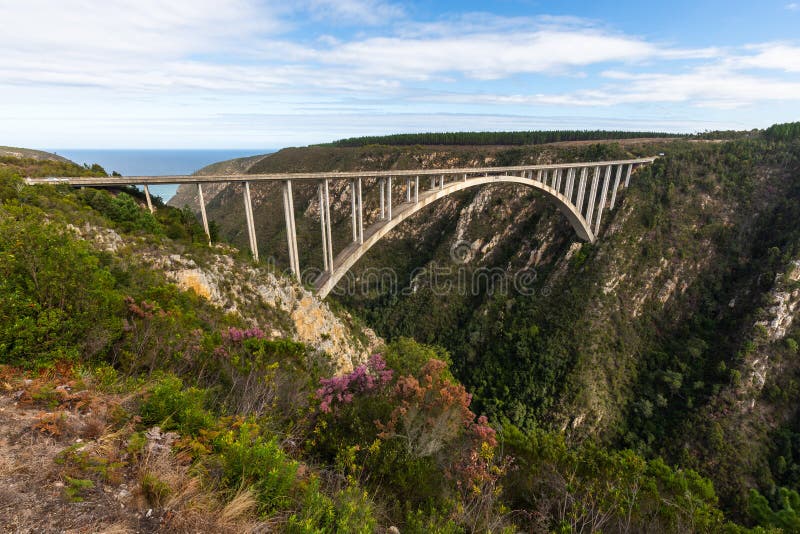 De Brug Zuid-Afrika Van Bloukrans Stock Afbeelding - Image of structuur ...