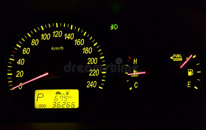 Instrumenten Op Het Dashboard Van De Auto Stock Afbeelding - Image of ...