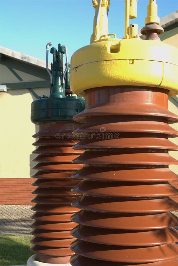 De Isolator Van De Hoogspanning Stock Afbeelding - Image of ...