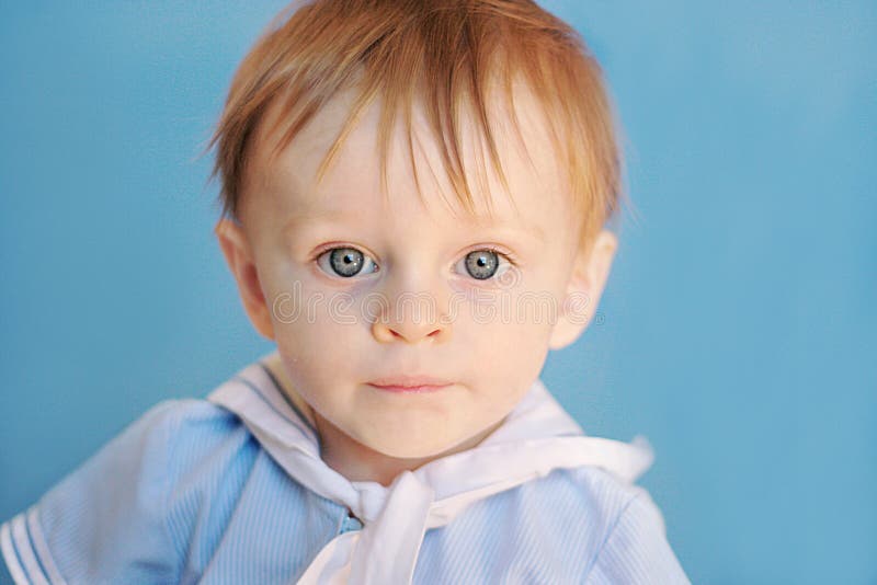 Baby Matroos stock foto. Image of peuter, roodbaars, zeilen - 1299594