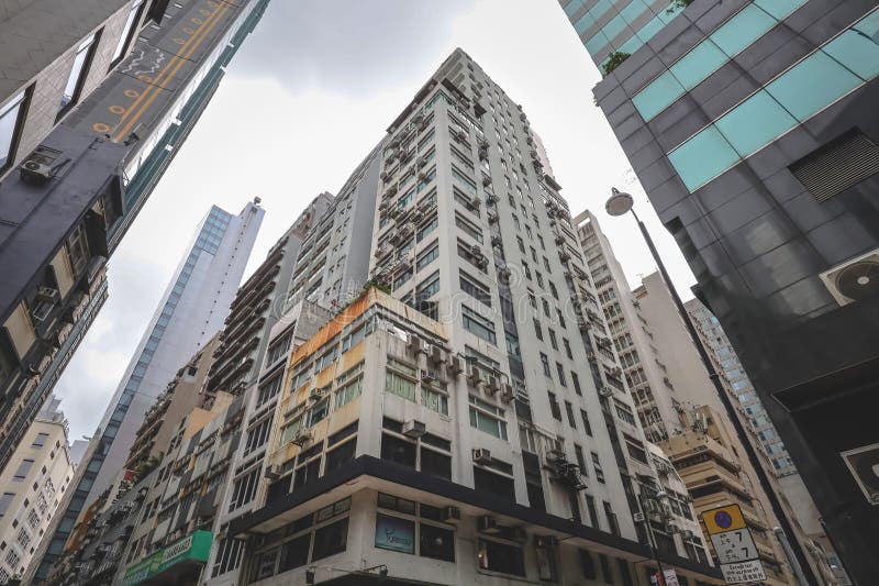 16 De Junio De 2024 Un Edificio De Oficinas En Sheung Wan Hong Kong Foto editorial - Imagen de ...