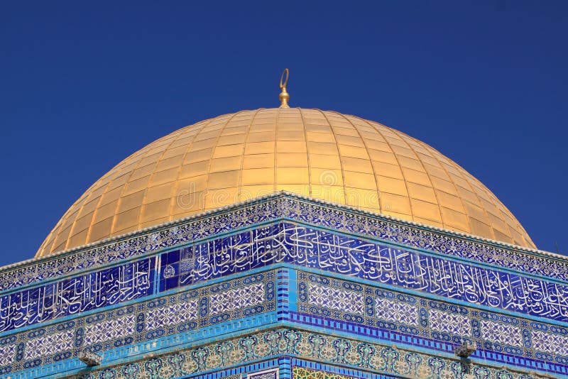 De Rotskoepel, Jeruzalem stock afbeelding. Image of goud - 10830917