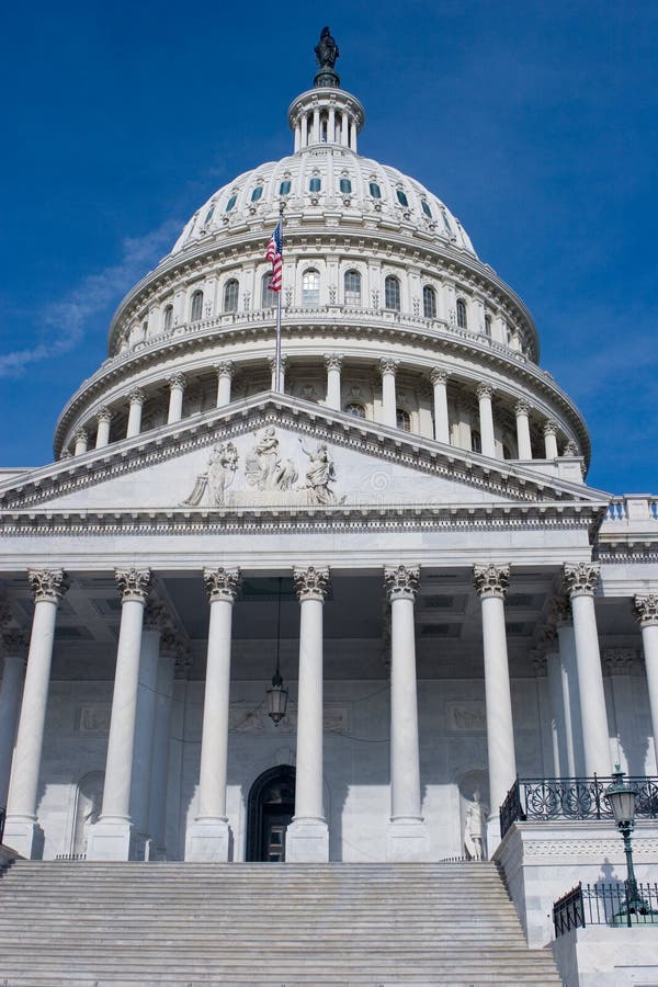 De Koepel Van Het Capitool Van De V.S. Stock Foto - Image of oost ...