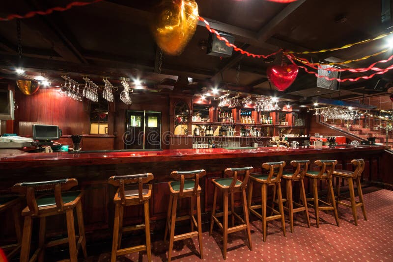 De Lege Bar in Karaoke - Clubfarao Redactionele Stock Foto - Image of ...