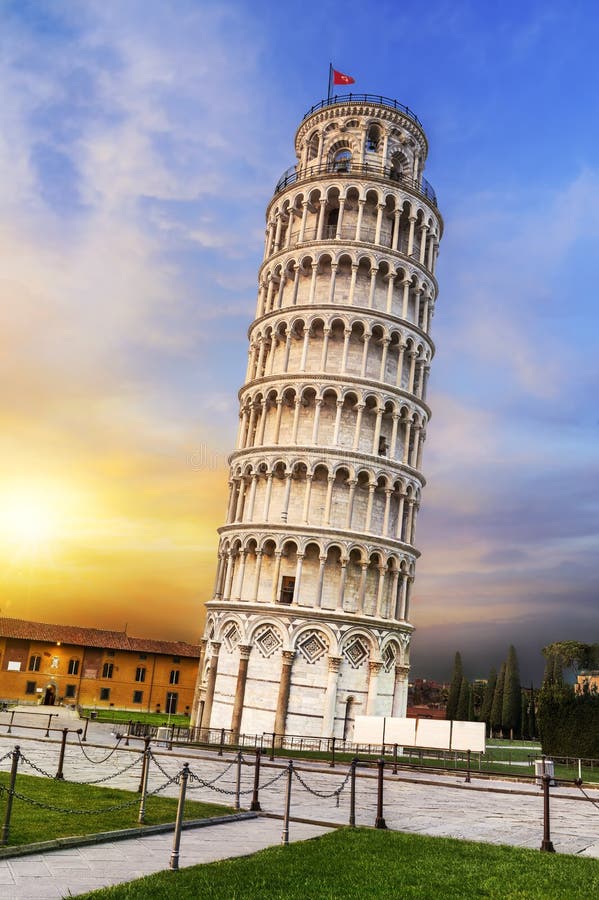 De Toren En De Kathedraal Van Pisa Stock Afbeelding - Image of pisa ...