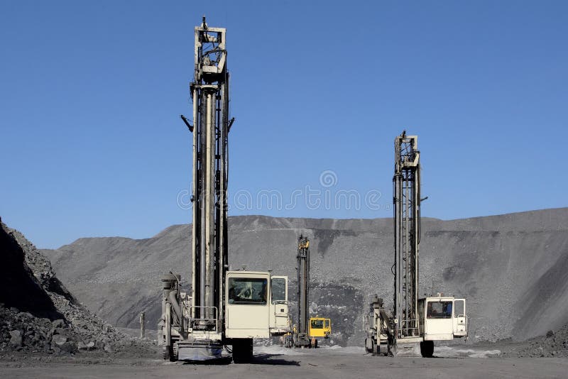 De machines van de boring stock foto. Image of milieu - 23154548