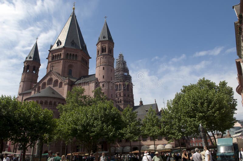 MAINZ, DUITSLAND Boerenmarkt Redactionele Fotografie - Image of ...