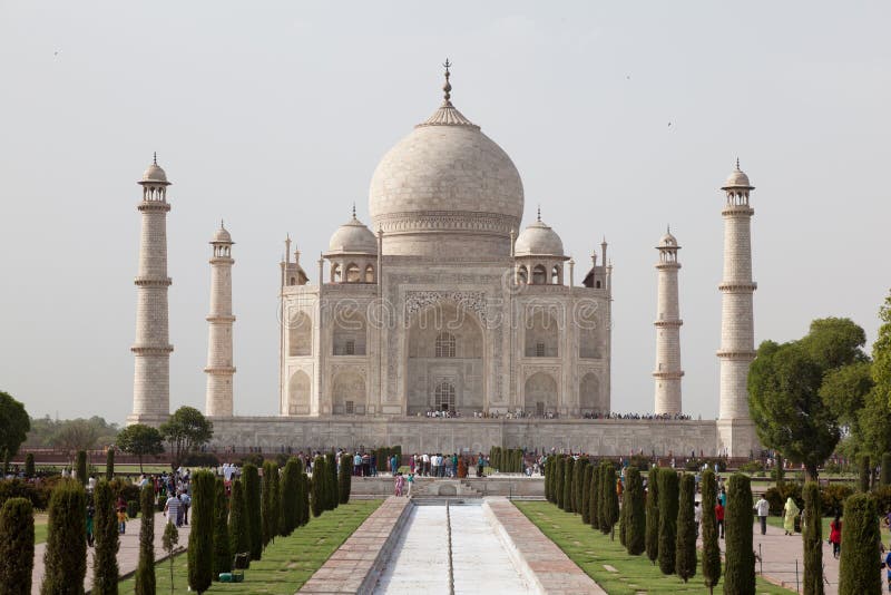 De Mening Agra Van Mahal Van Taj in India Redactionele Stock Foto ...