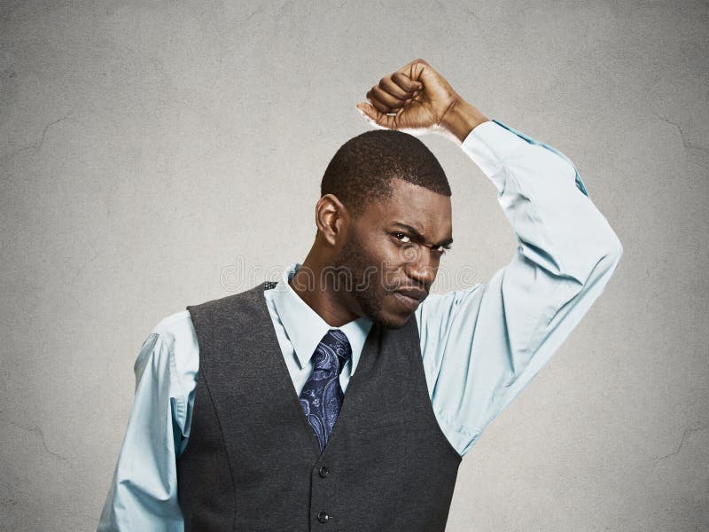 De Jonge Mens, Het Ruiken, Die Zijn Oksel, Iets Snuiven Stinkt Stock ...