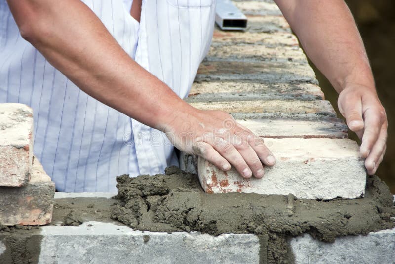 De Metselaar Overhandigt Close-up Stock Afbeelding - Image of bouw ...