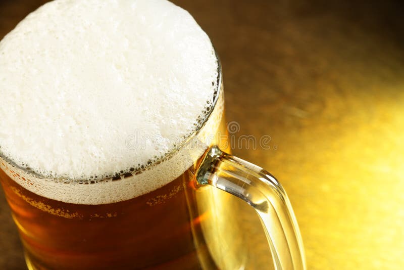De mok van het bier stock foto. Image of boerderij, bellen - 10974322