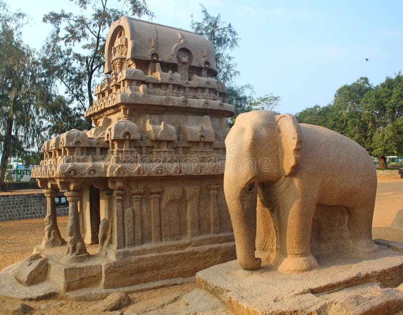 De Monolithische Rots Sneed Vijf Rathas in Mahabalipuram, India ...