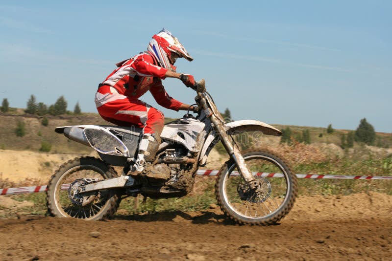 De motorrijder stock afbeelding. Image of rijden, activiteit - 5381569