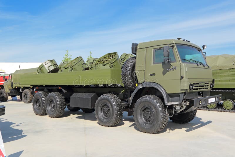 De Multifunctionele Mijnenlegger Umz-k Redactionele Afbeelding - Image ...