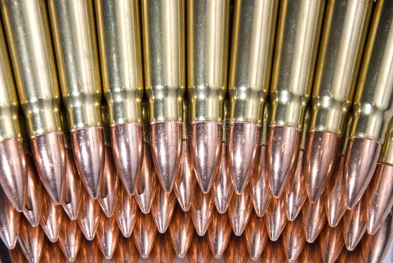 De munitie van het geweer stock afbeelding. Image of volledig - 9558015