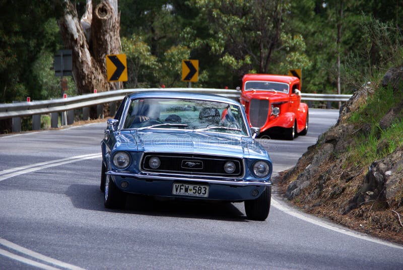 De Mustang Van De Doorwaadbare Plaats Redactionele Afbeelding - Image ...