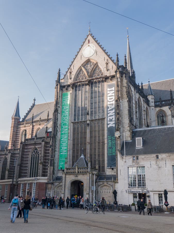 De 'Nieuwe Kerk' in Amsterdam Redactionele Foto - Image of gevel ...