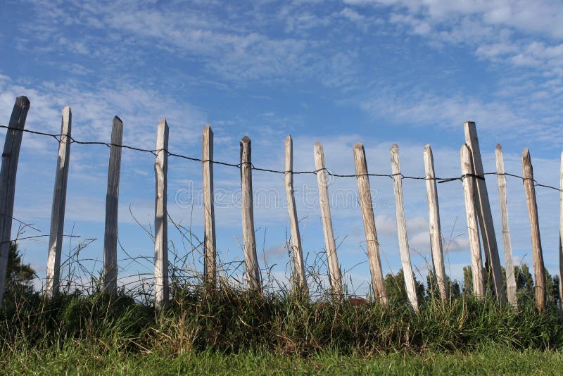De Omheining van het piket stock foto. Image of assen, grens - 186136