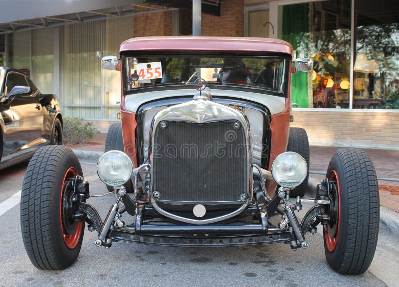 De oude Auto van Ford stock foto. Image of zaken, automobiel - 29945992