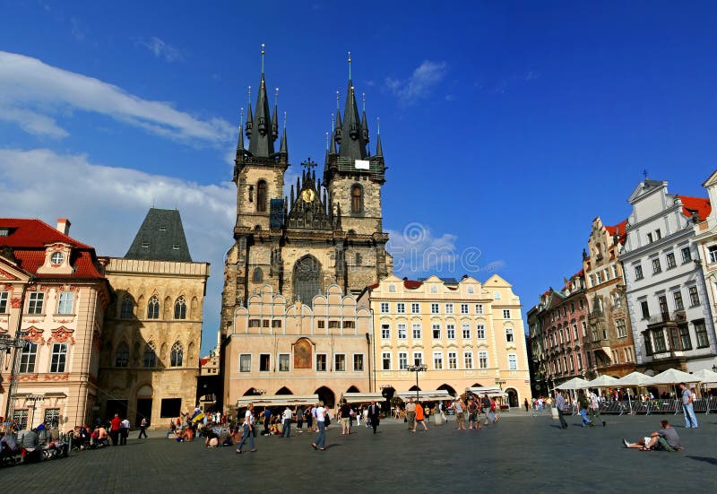 Vlag, Het Kasteel Van Praag En Kleinere Stad, Praag, Tsjechische ...