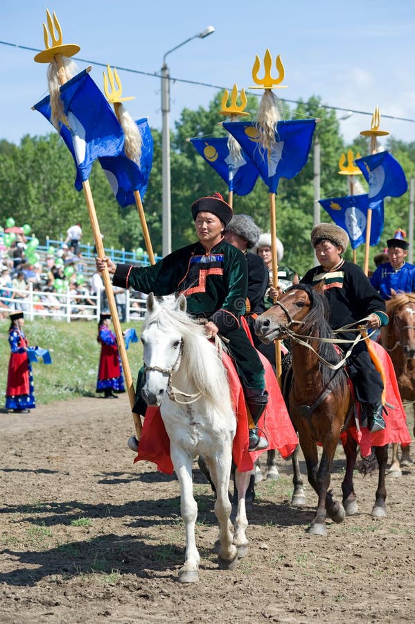 De Overeenkomst Van Mongolen Van De Wereld Redactionele Afbeelding ...