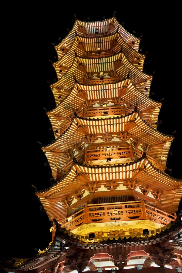 Meer En Pagode Bij Gyeongbokgung-Paleis Stock Afbeelding - Image of ...