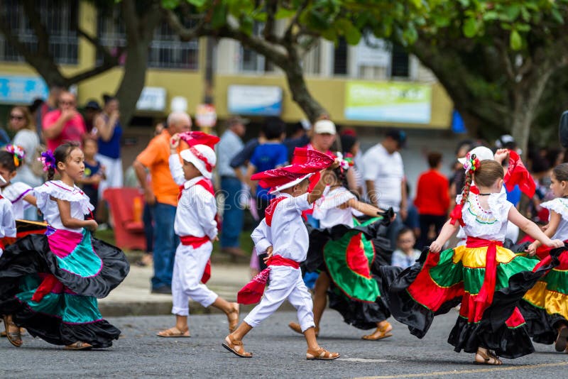 De Parade Van De Onafhankelijkheidsdag, Costa Rica Redactionele Stock ...