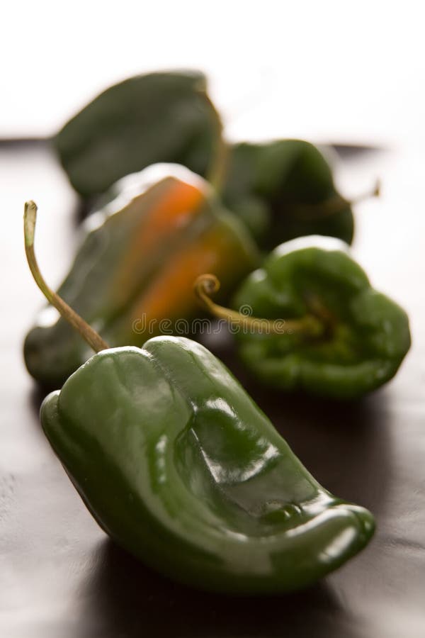 De peper van Poblano stock foto. Image of raad, voedsel - 2131778