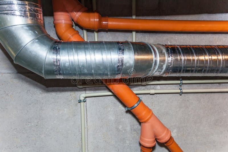 De Pijp Van De Aluminiumlucht Voor Luchtleiding Stock Foto - Image of ...
