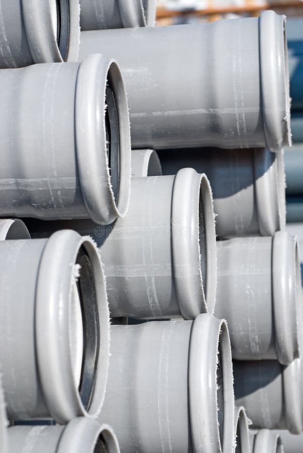 PVC-buizen stock foto. Image of kubus, opslag, bouw, huisvesting - 6642498