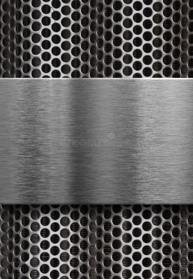 De Plaat Van Het Metaal Over Rooster Stock Afbeelding - Image of ...