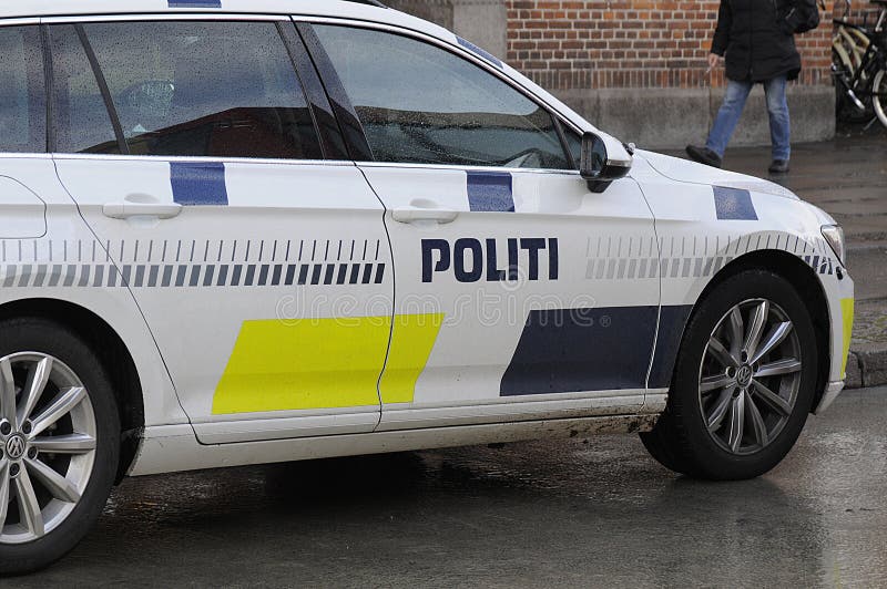 DE POLITIEWAGEN VAN POLITI BIL _DANISH Redactionele Foto - Image of ...