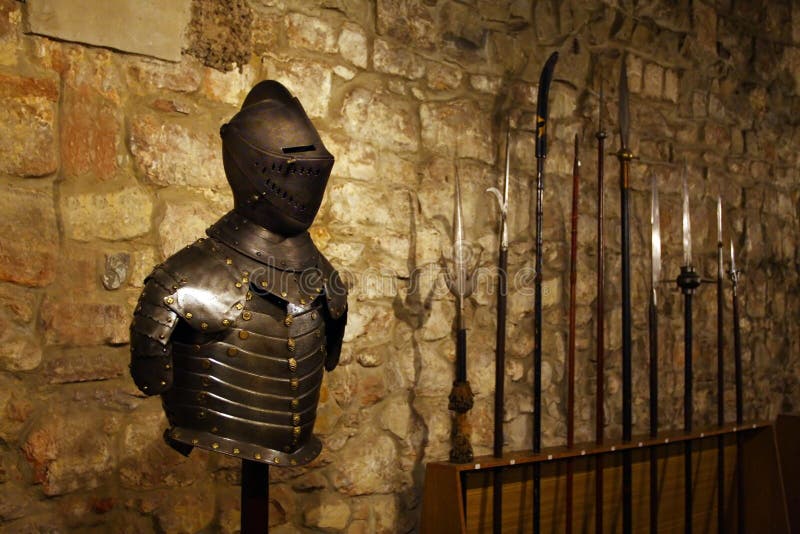 Ridderpantser Een Jousting Lans En Paardpantser Stock Foto - Image of ...