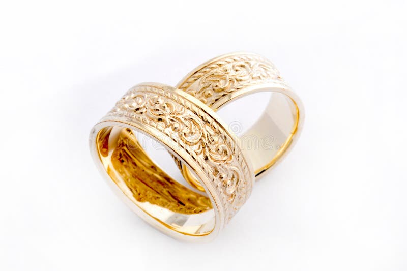 De Ringen Van De Gouden Bruiloft Stock Afbeelding - Image of liefde ...