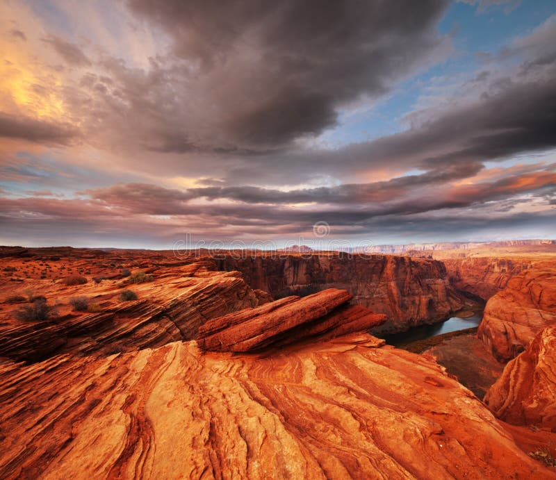De rivier van Colorado stock foto. Image of mystiek, rots - 54165252