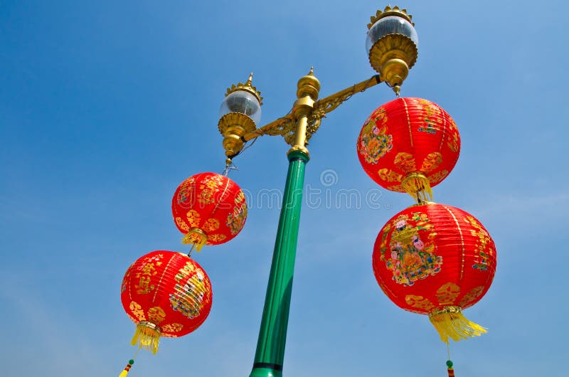 De Rode Chinese Lantaarn Van Het Document Stock Afbeelding - Image of ...