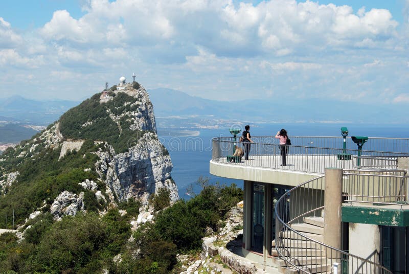 De rots van Gibraltar redactionele fotografie. Image of spanje - 50976382