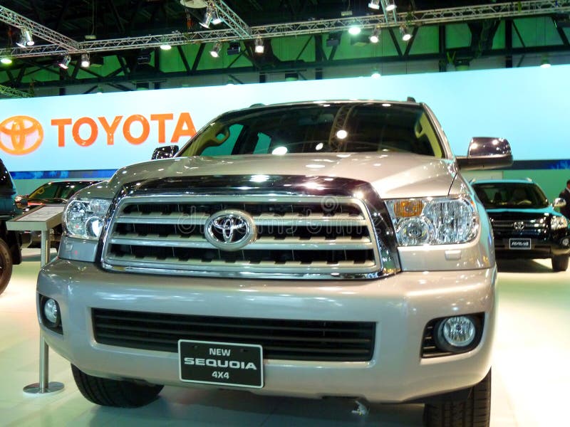 De Sequoia van Toyota redactionele fotografie. Image of macht - 15093827