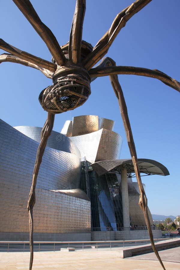 De spin van Guggenheim redactionele foto. Image of cultuur - 21424411