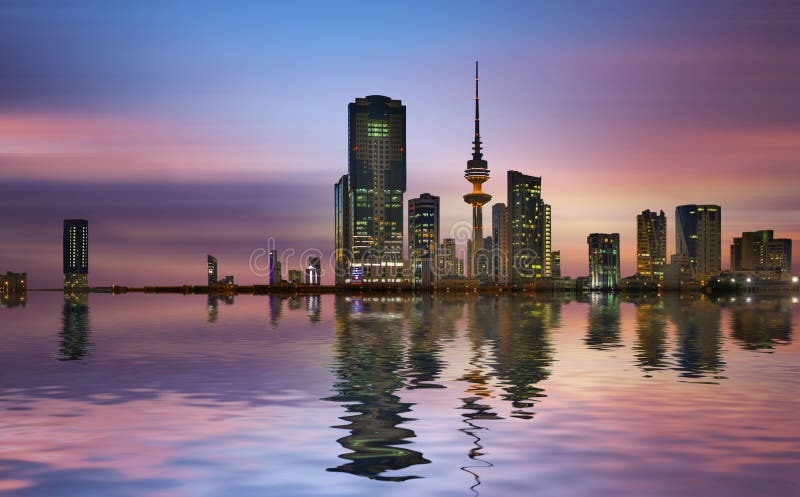 De Stadshorizon Van Koeweit Stock Foto - Image of wolkenkrabber ...