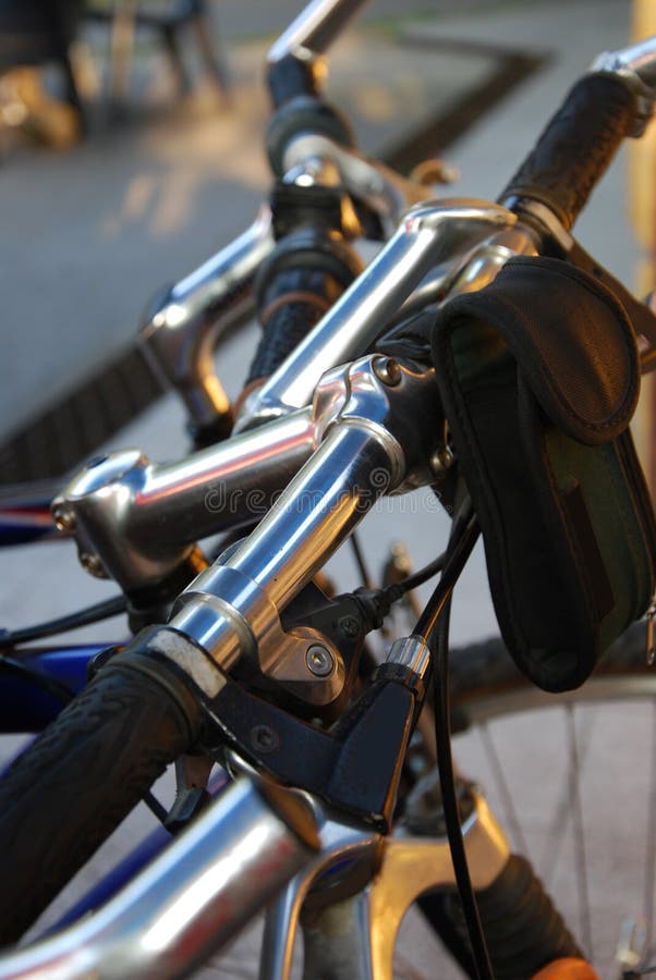 De staven van het handvat stock foto. Image of leiding - 10662266