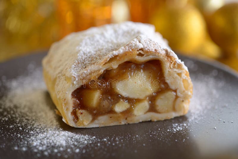 De strudel van de peer stock afbeelding. Image of horizontaal - 29146953