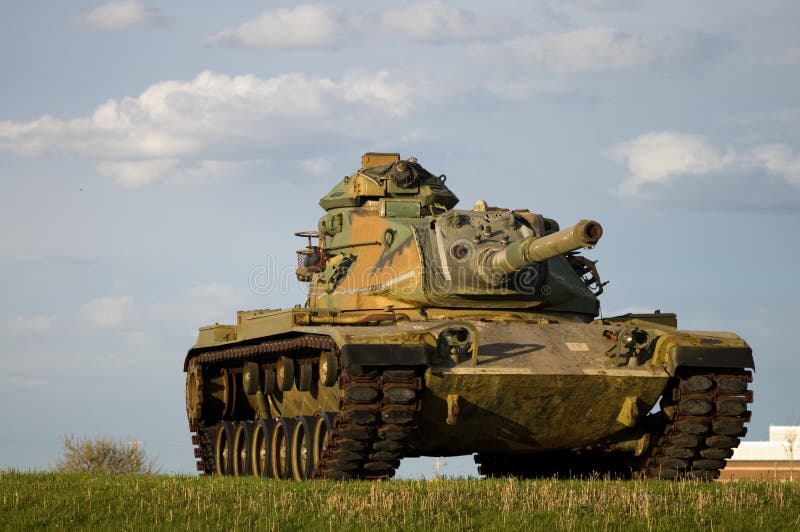 De Tank van het leger stock foto. Image of oorlog, voertuig - 18230644