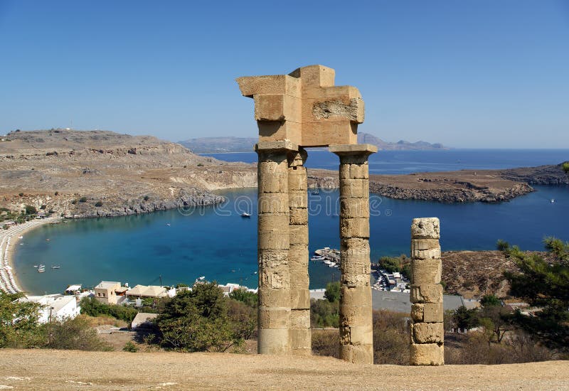 De Tempel Van Apollo Bij De Akropolis Van Rhodos Stock Afbeelding ...