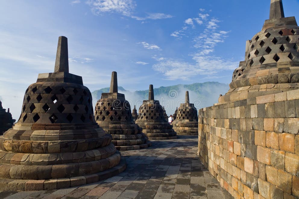 De Tempel Van Borobudur. Yogyakarta, Java, Indonesië. Stock Afbeelding ...