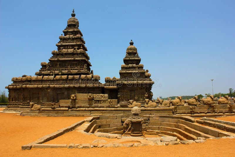 De Tempel Van De Kust in Mahabalipuram, Chennai, India Stock Foto ...