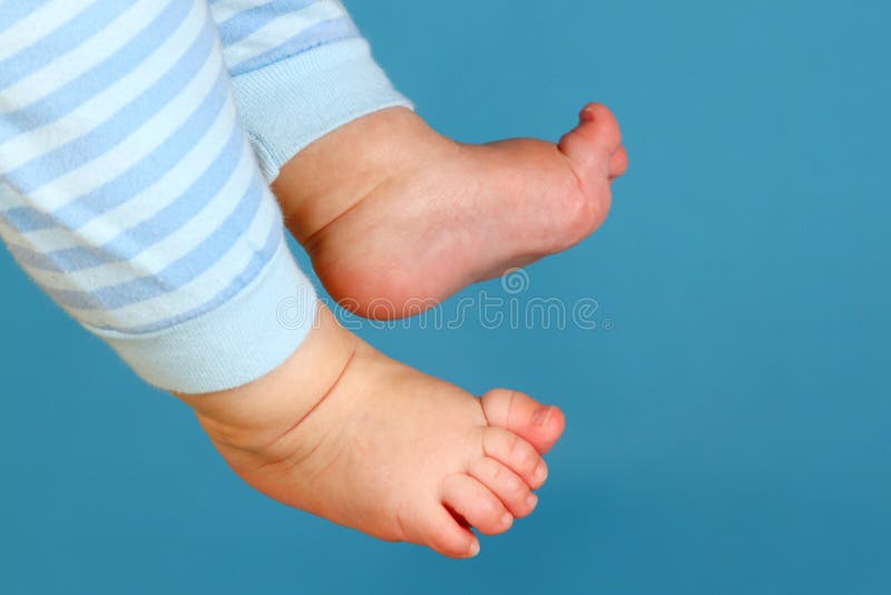 De tenen van de baby stock afbeelding. Image of tenen - 28018915